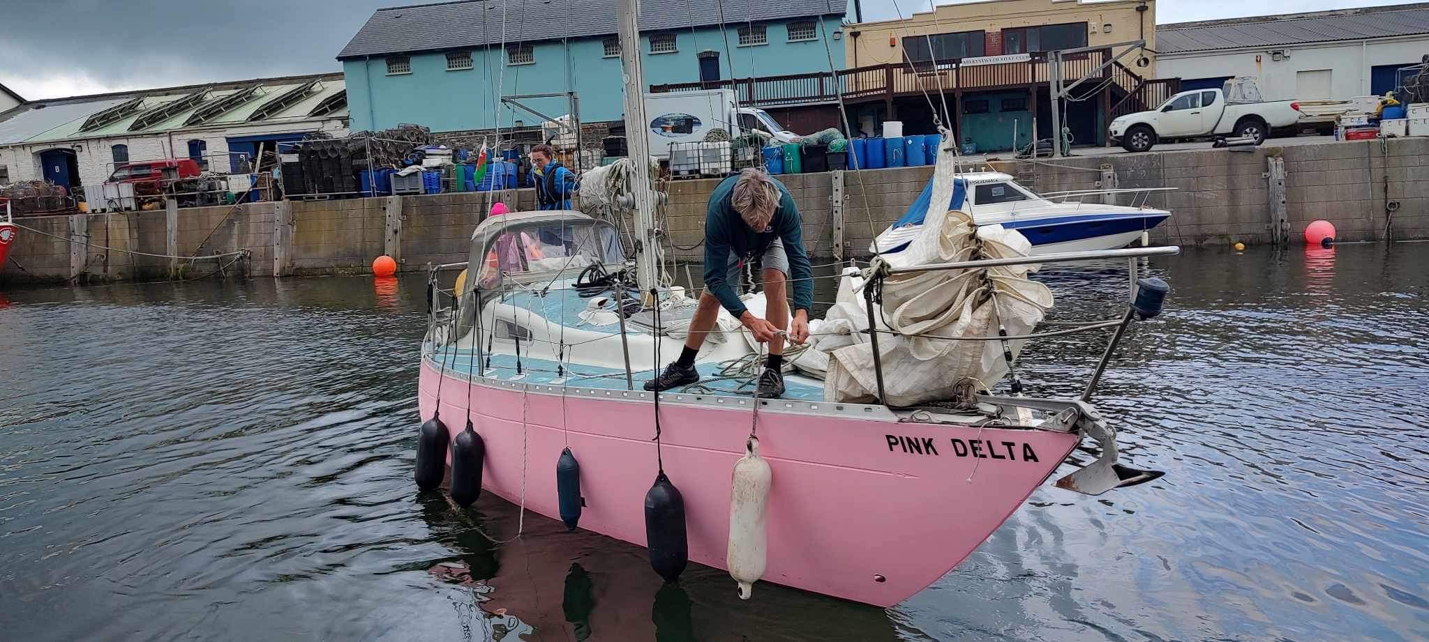 Pink Delta floats ! – She sails